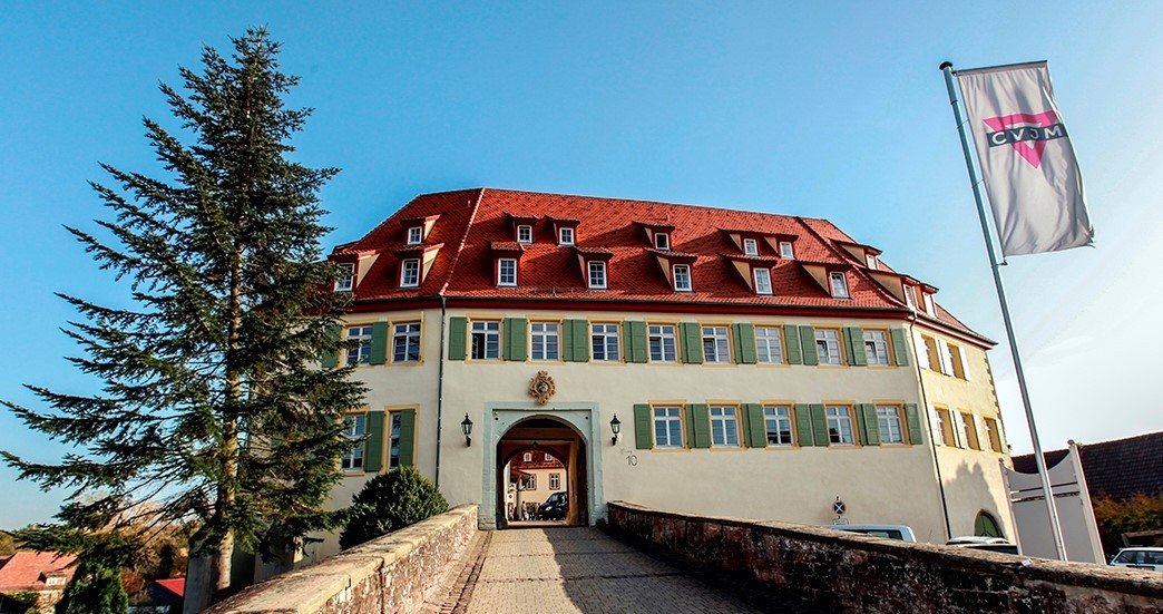 CVJM-Lebenshaus "Schloss Unteröwisheim" in Kraichtal mieten für Events ...